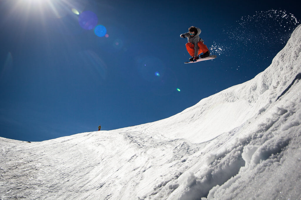 Splitboarding: When Snowboarding Meets Exploration