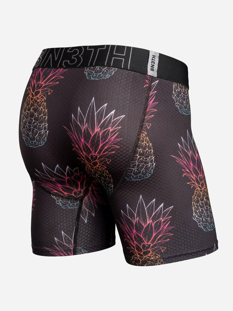 Bn3th Entourage Oversized Pineapple Fade Black Boxer | EMPIRE